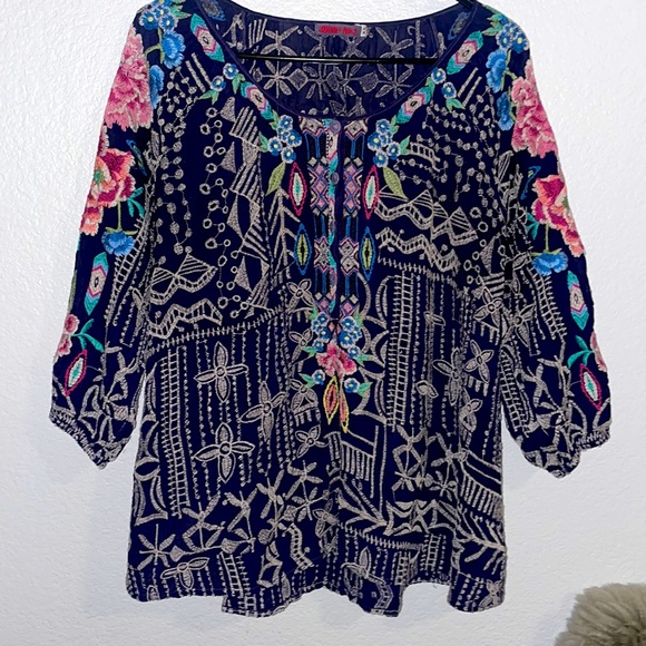 Johnny Was | Tops | Johnny Was Too With Sleeves Fully Embroidered Back ...